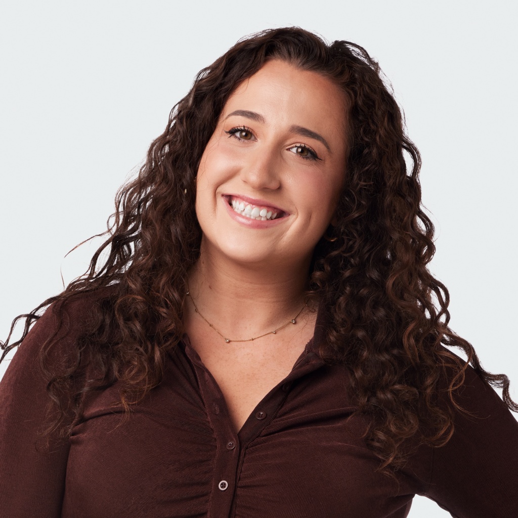 Maggie Stalter - The Martin Group